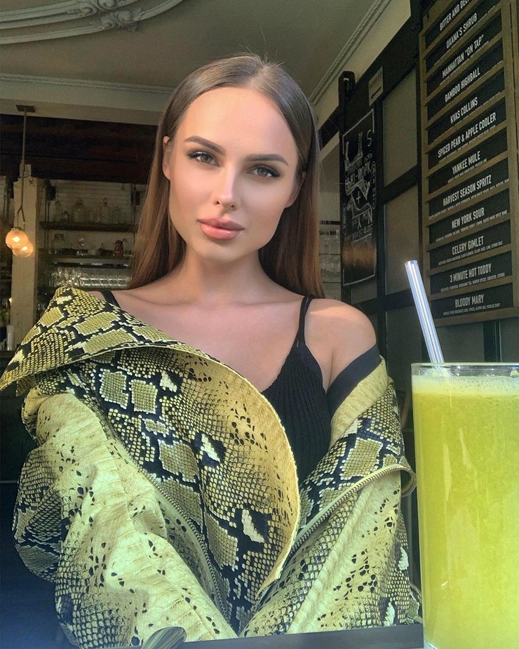 Hanna (Anna Ivanova) picture