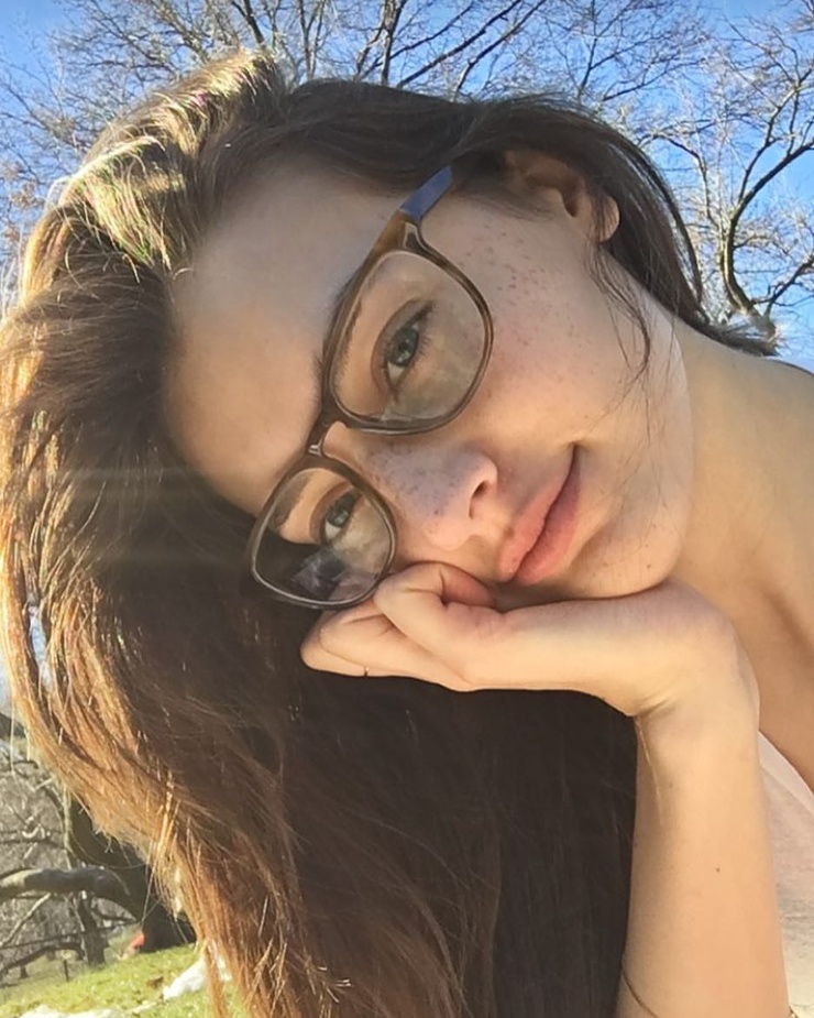 Image of Jessica Clements