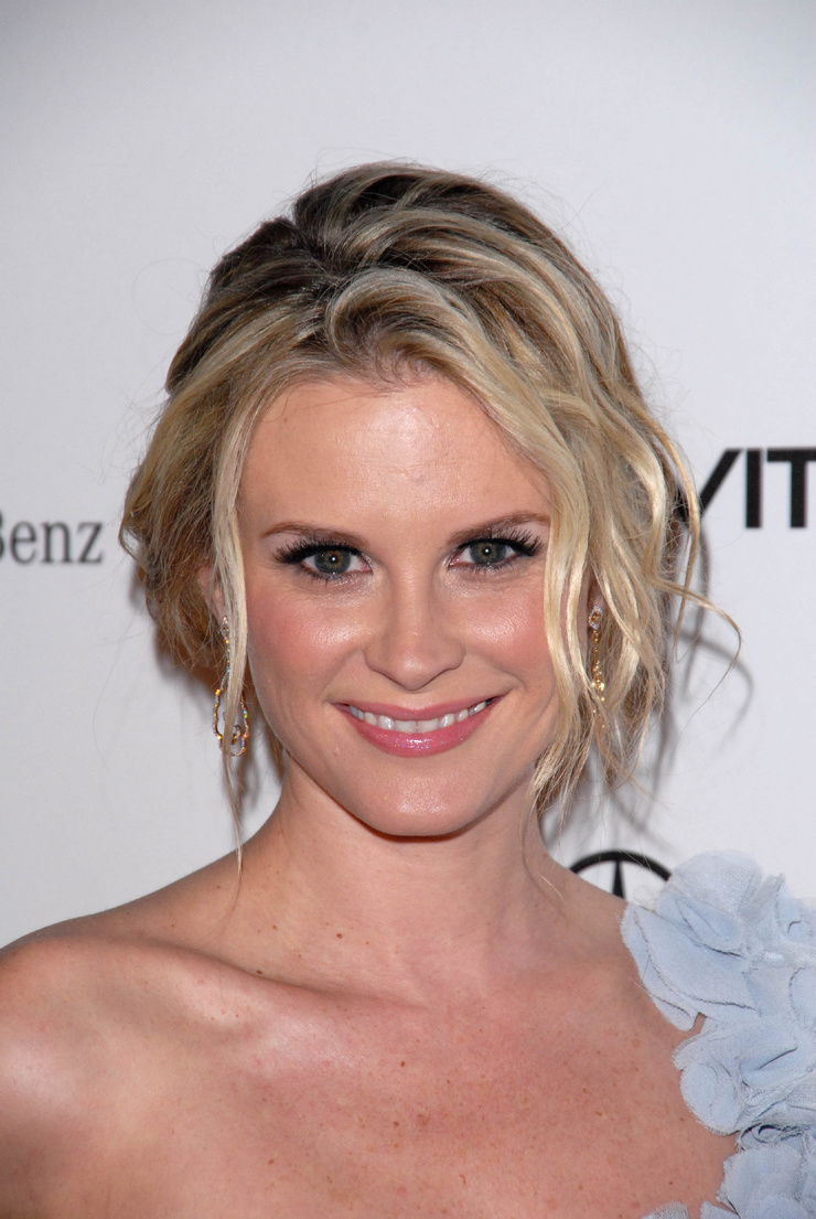 Picture of Bonnie Somerville