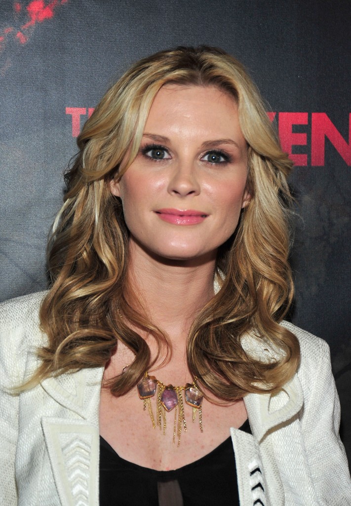 Picture of Bonnie Somerville