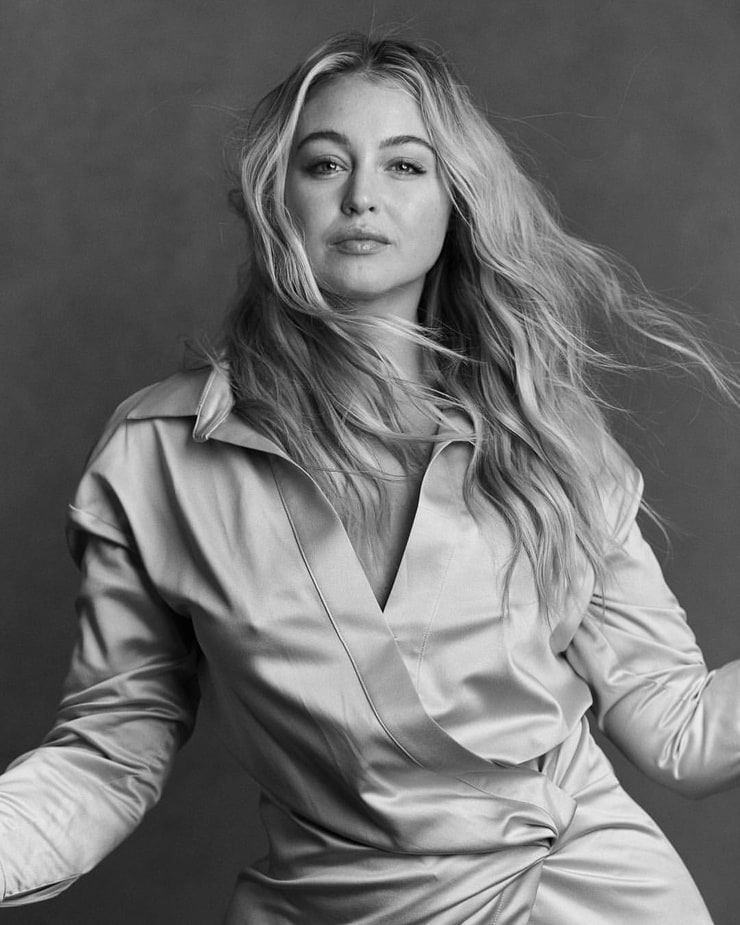 Picture of Iskra Lawrence