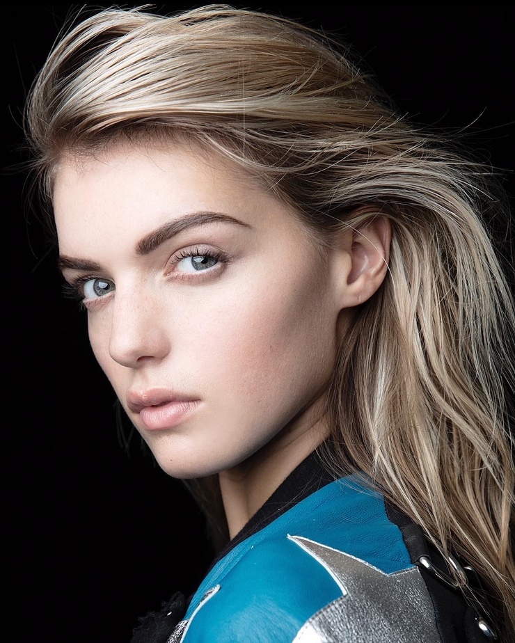 Image of Amanda Gullickson