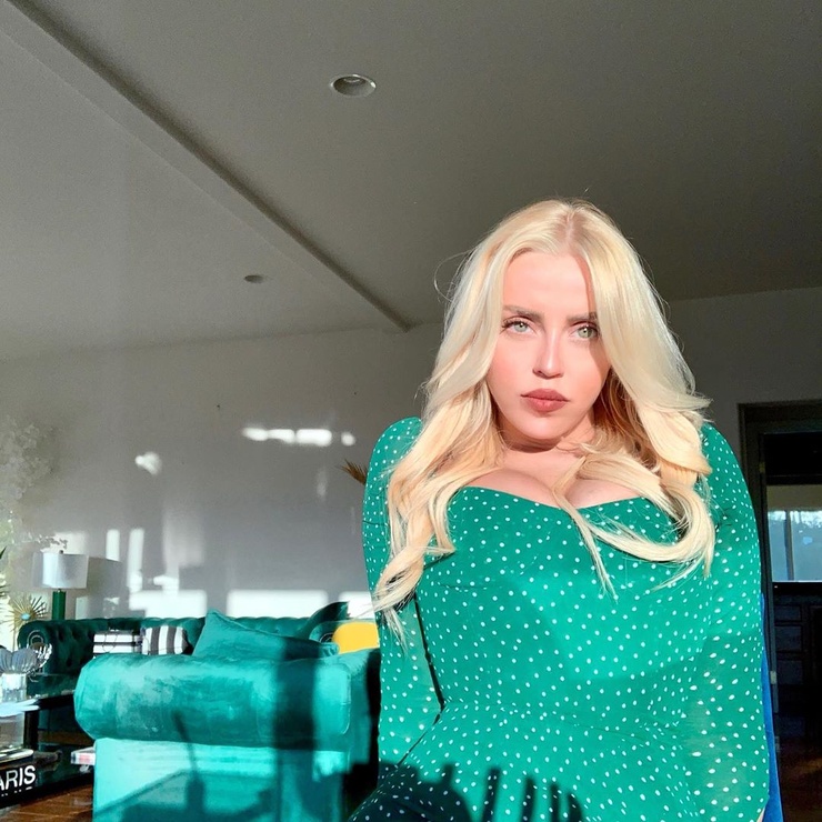 Picture of Violet Benson