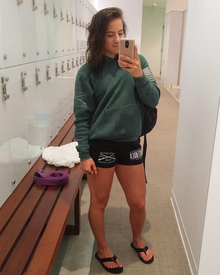 Maycee Barber picture