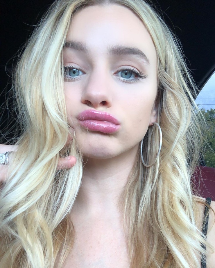 Image of Mollee Gray