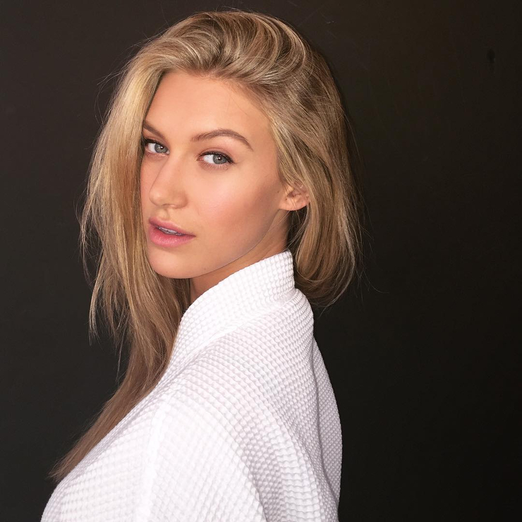 Picture of Caroline Lowe