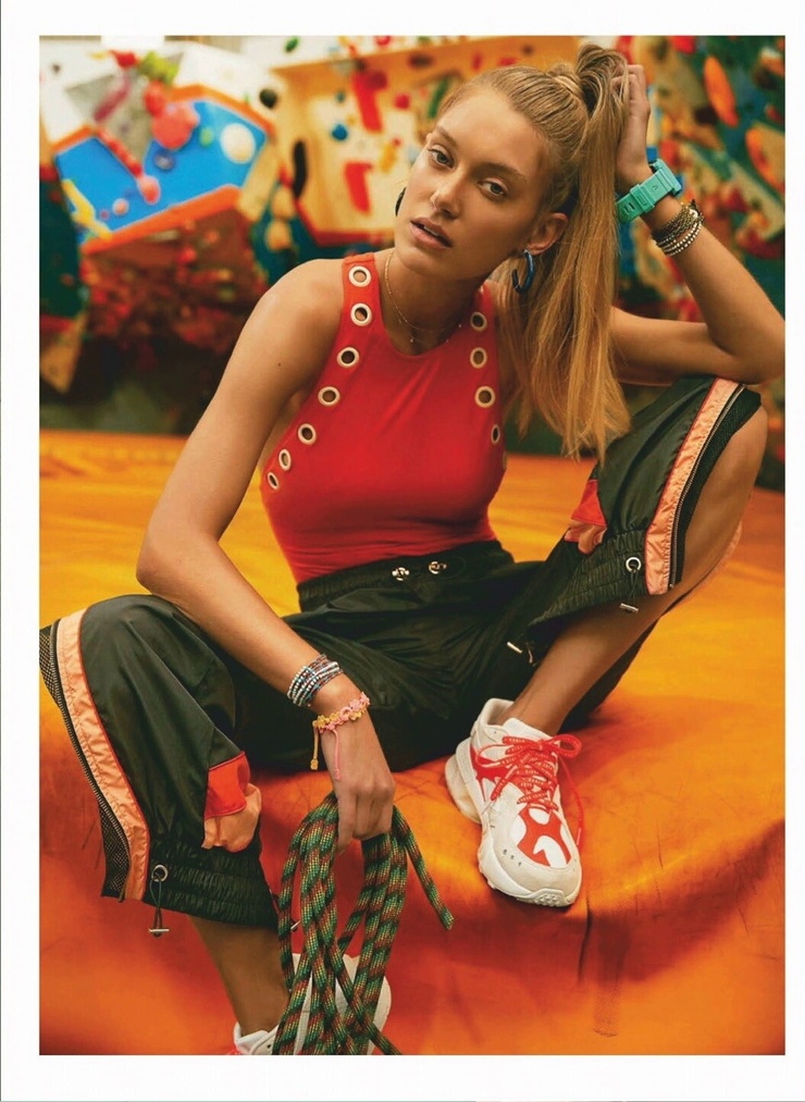 Image of Caroline Lowe