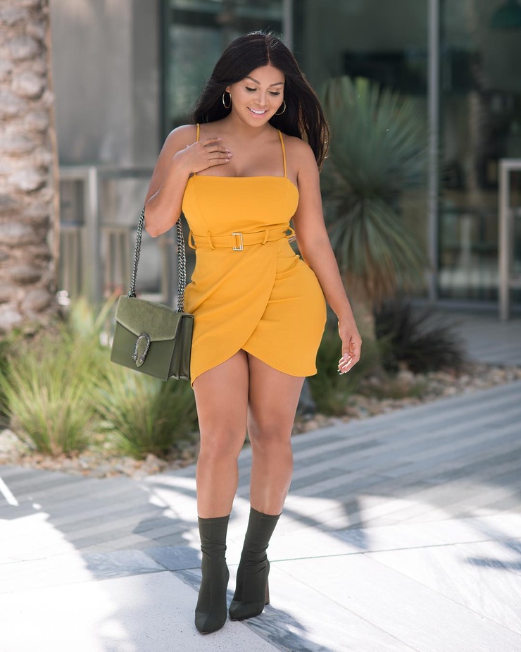 Picture of Dolly Castro