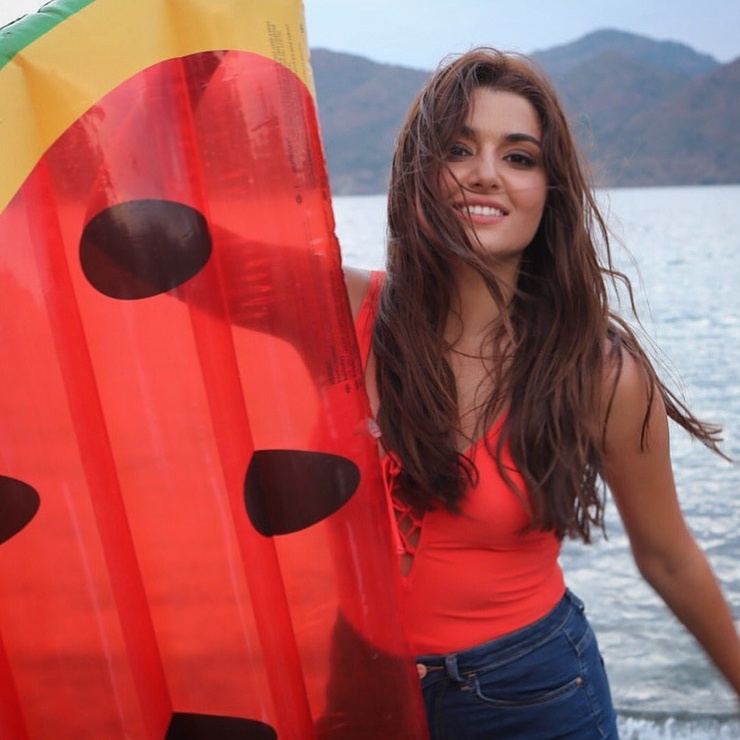 Picture of Hande Erçel