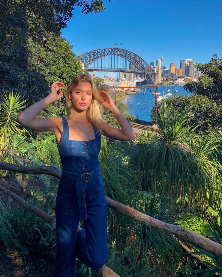 Allison Mason picture