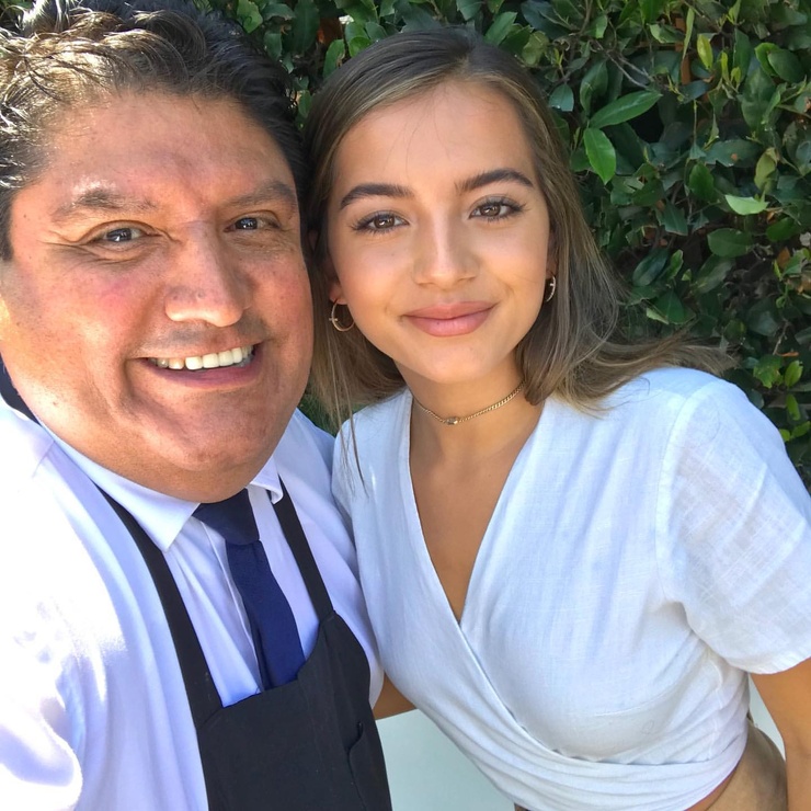 Picture of Isabela Moner