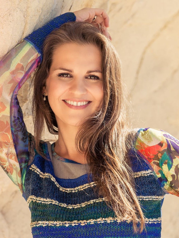 Picture of Julia Bless