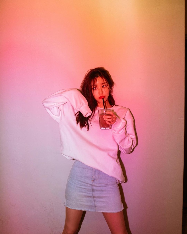 Picture of Hong Ji-Yoon