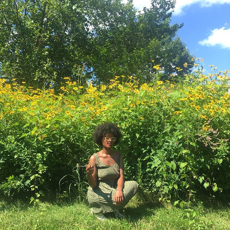 Emily Manwaring image