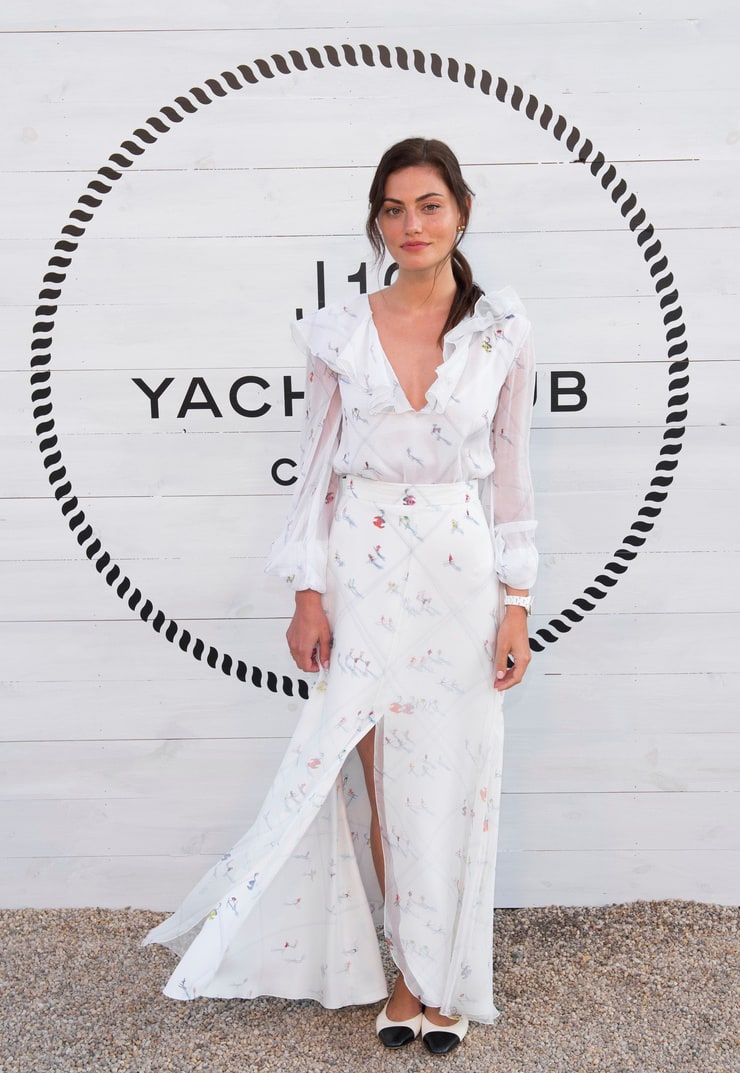 Image of Phoebe Tonkin