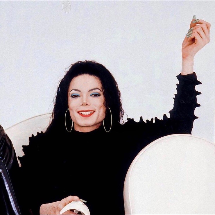 Listal - List the stuff you love! Movies, TV, music, games and books