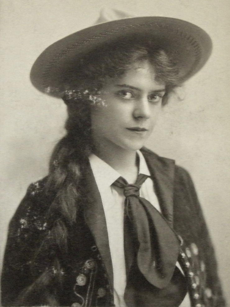 Picture of Elsie Esmond