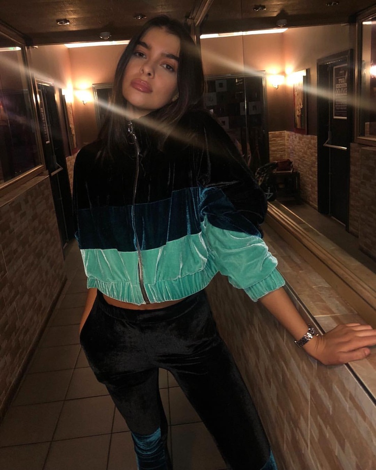 Siobhan Perry image