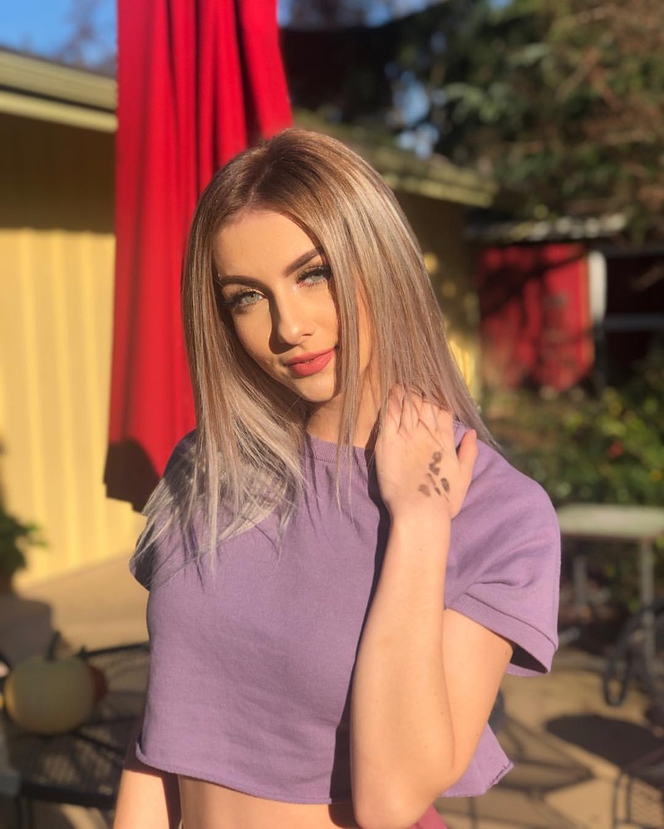 Image of Danielle Renaee