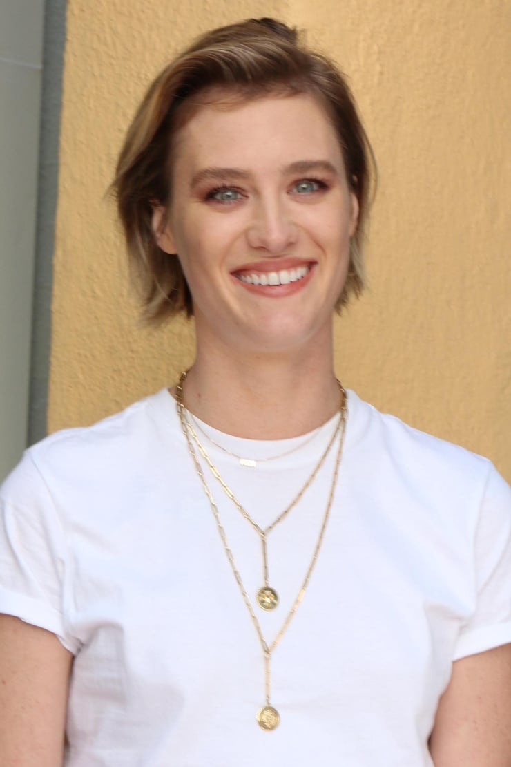 Picture of Mackenzie Davis
