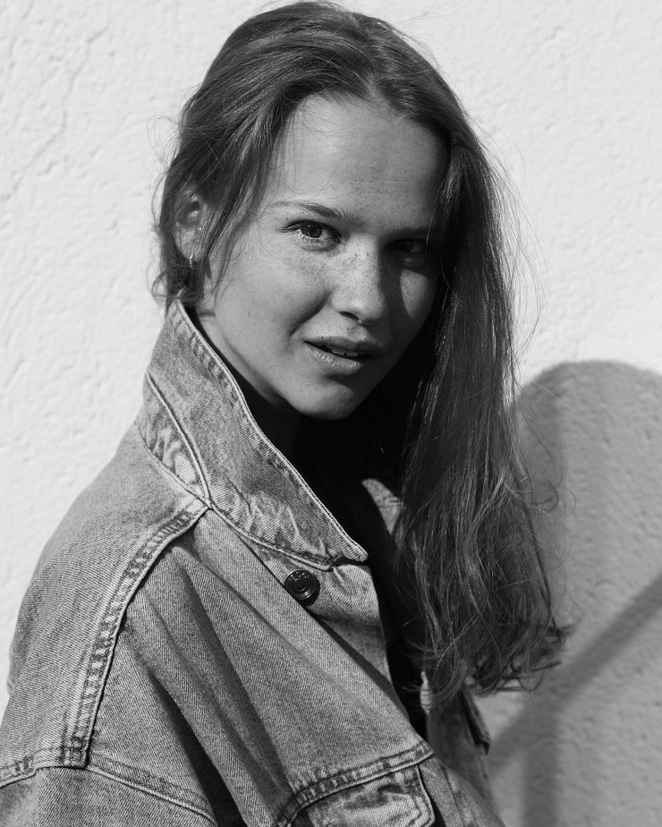 Picture of Clara Rugaard