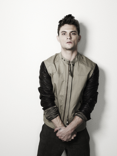 Picture of Shiloh Fernandez