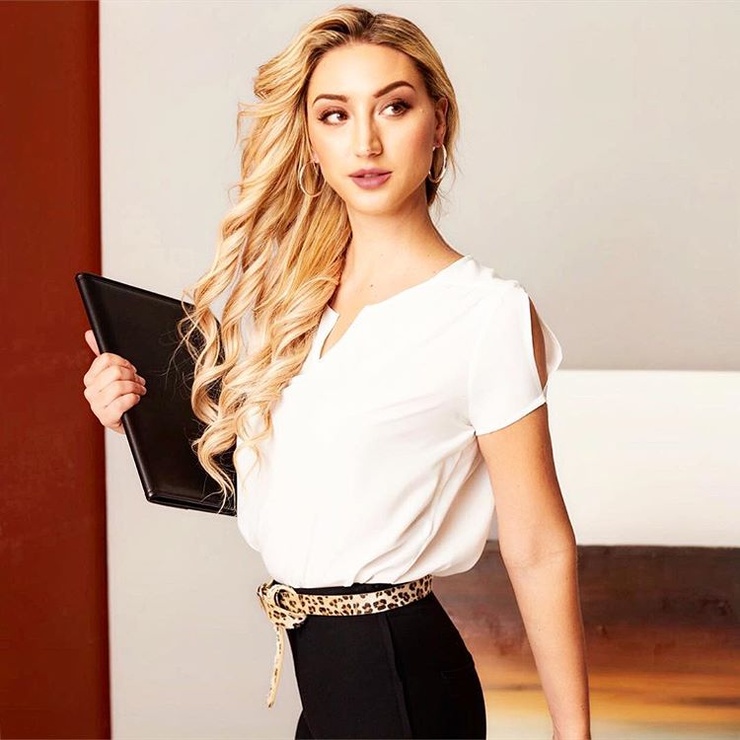 Picture of India Everett