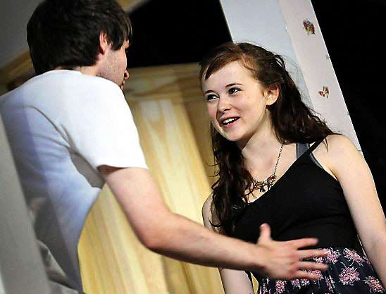 Shannon Tarbet image