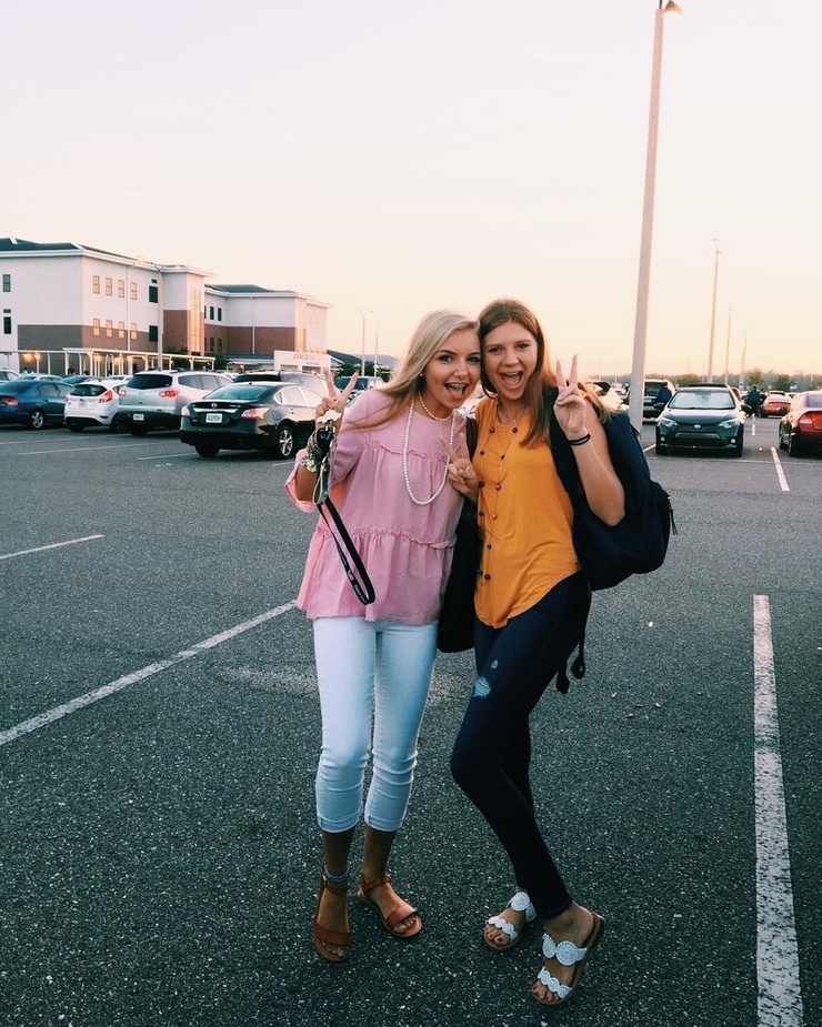 Picture of Brooke Barry