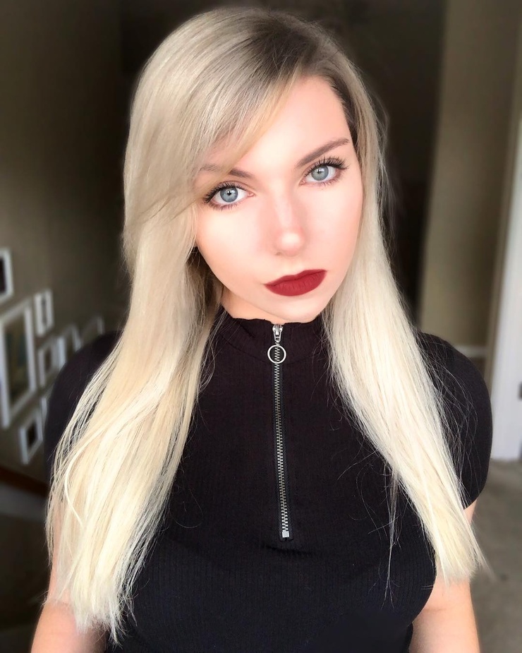 Picture of Brooke Barry