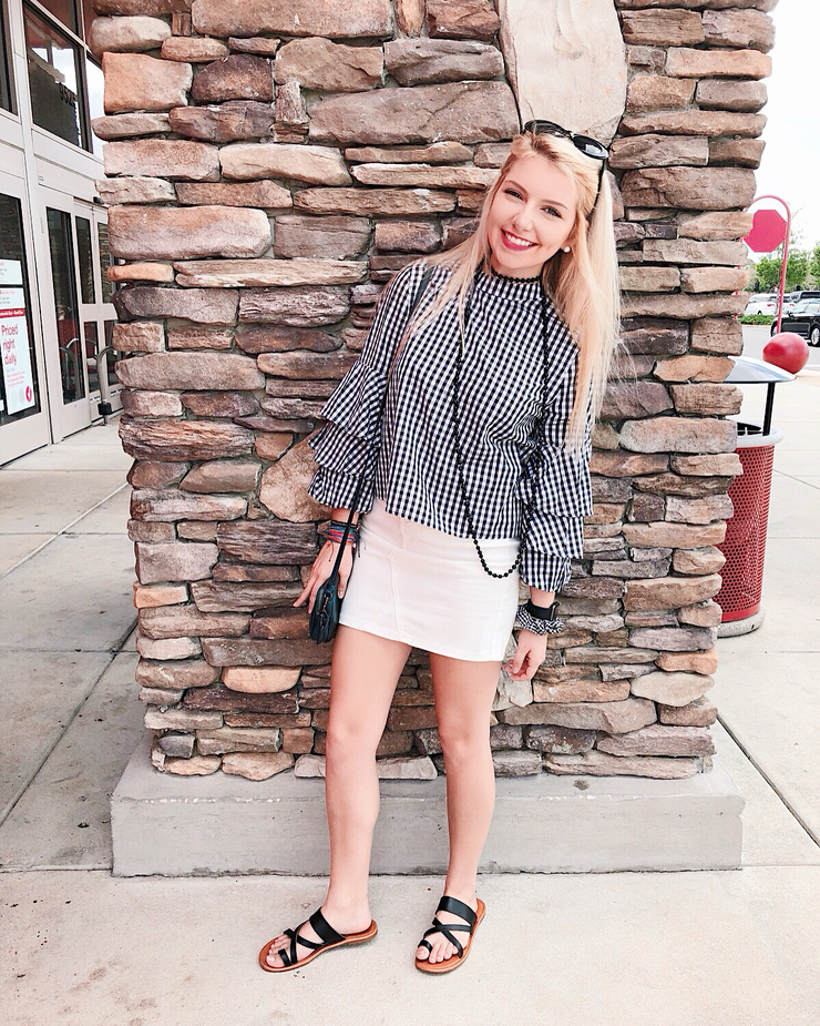 Picture of Brooke Barry