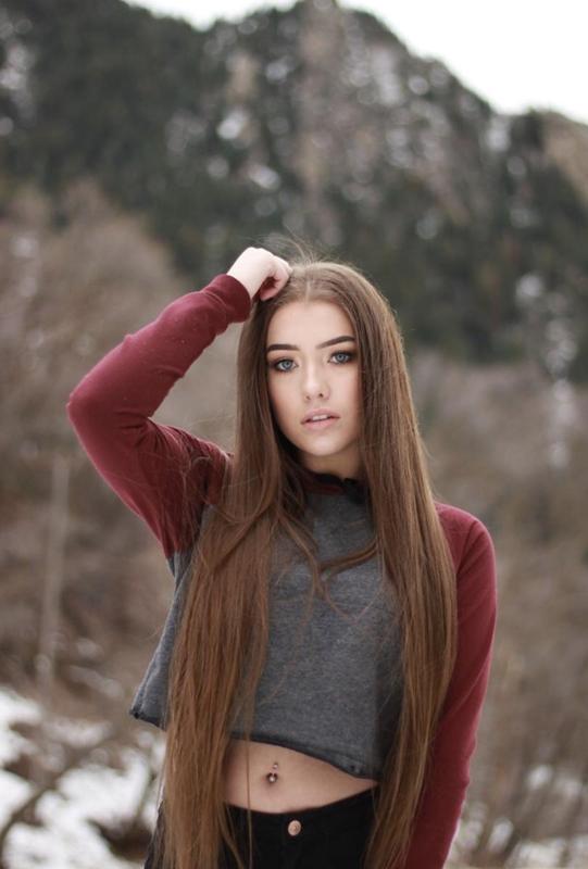 Picture of Allie Harding