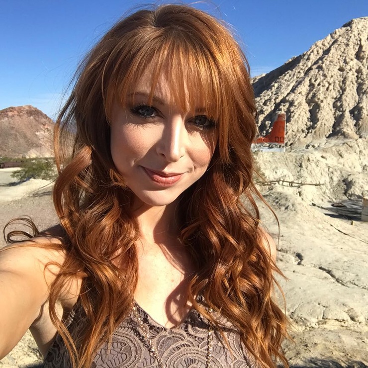 Picture of Lisa Foiles