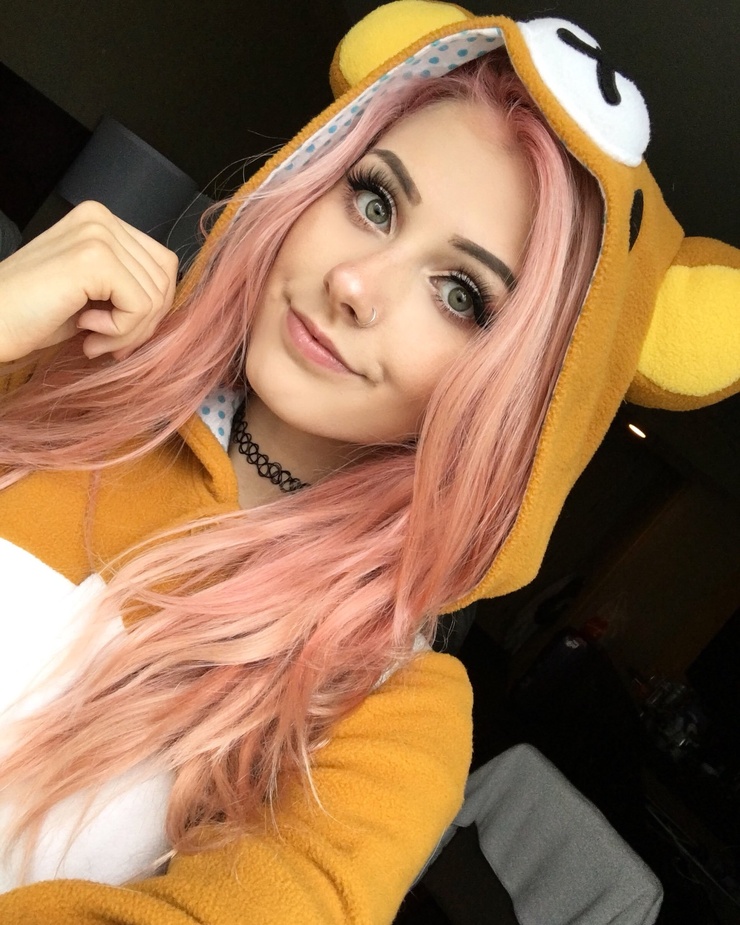Picture of Rolyat