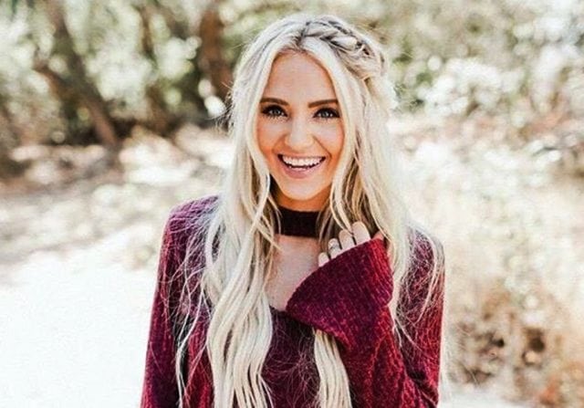 Picture of Savannah Labrant