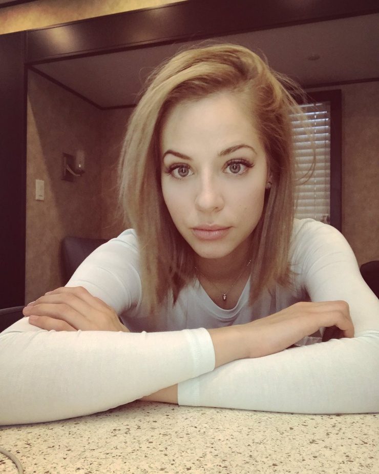 MacKenzie Porter image