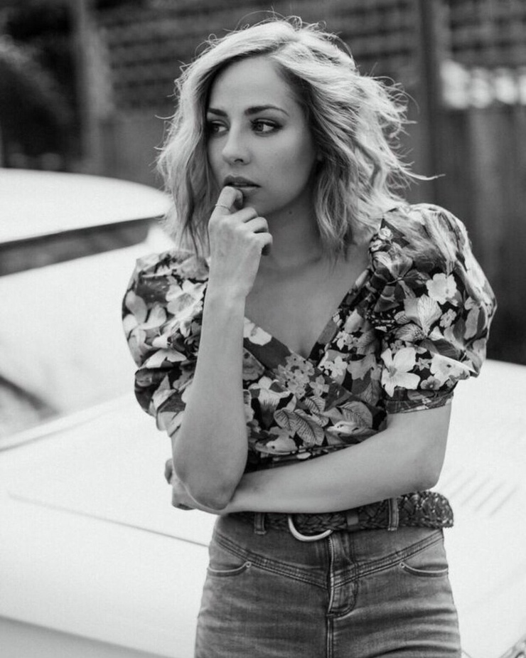 Picture of MacKenzie Porter