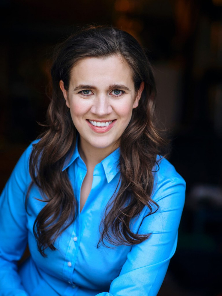Julia Holmes picture