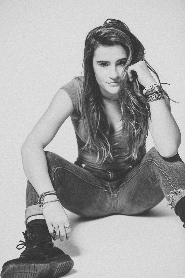 Picture of Elena Bin