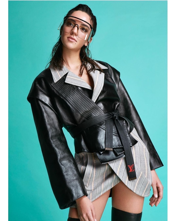 Tara De Vries picture