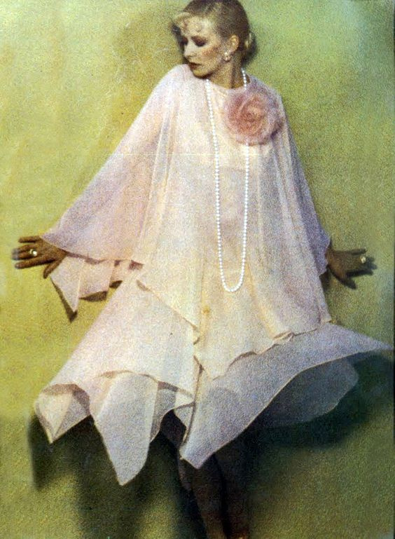 Maudie James picture