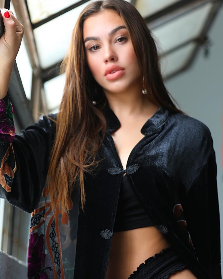 Picture of Chrystiane Lopes