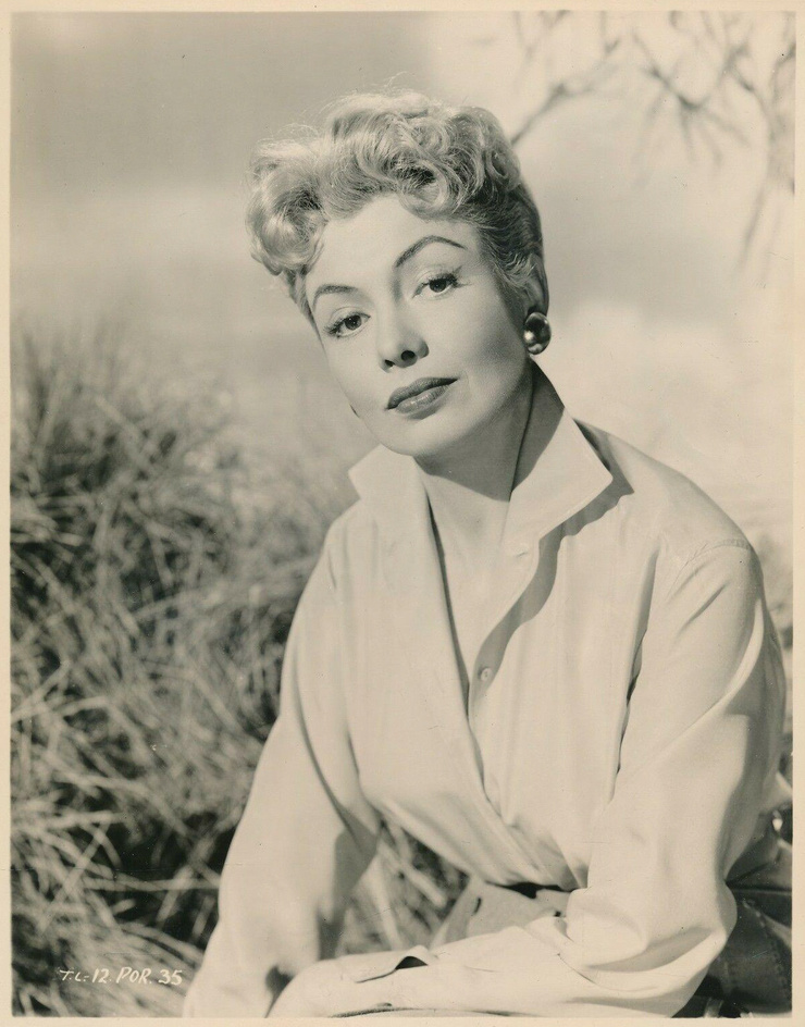 Yolande Donlan