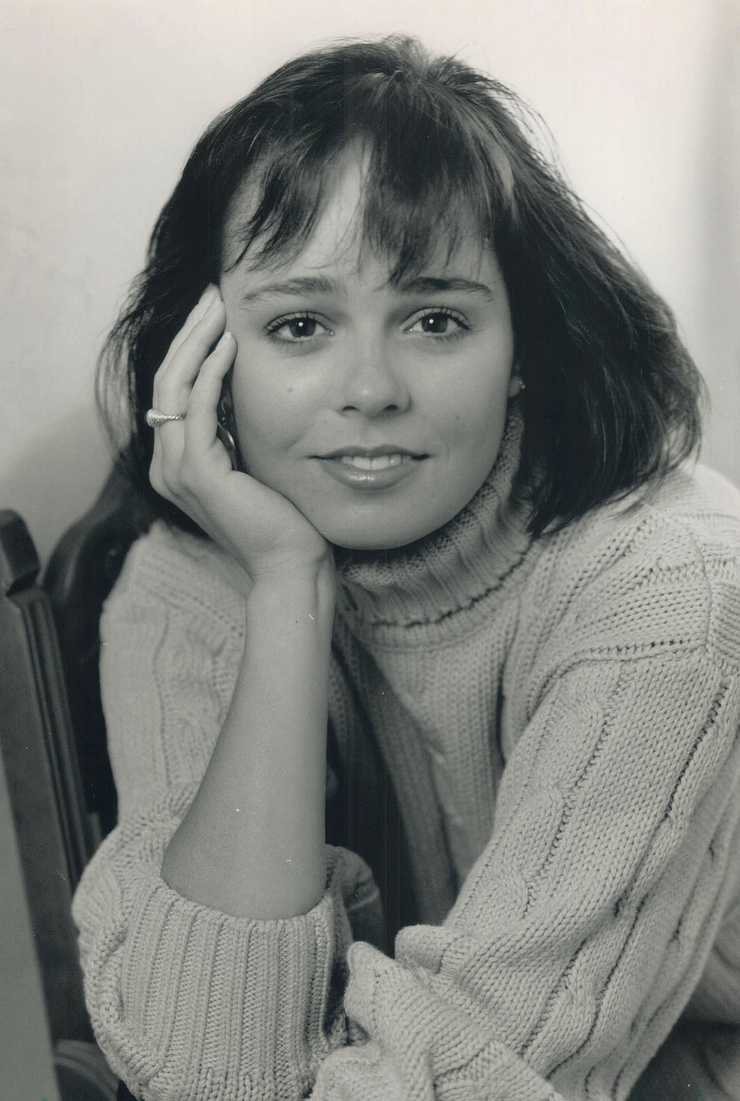 Picture of Cynthia Dale
