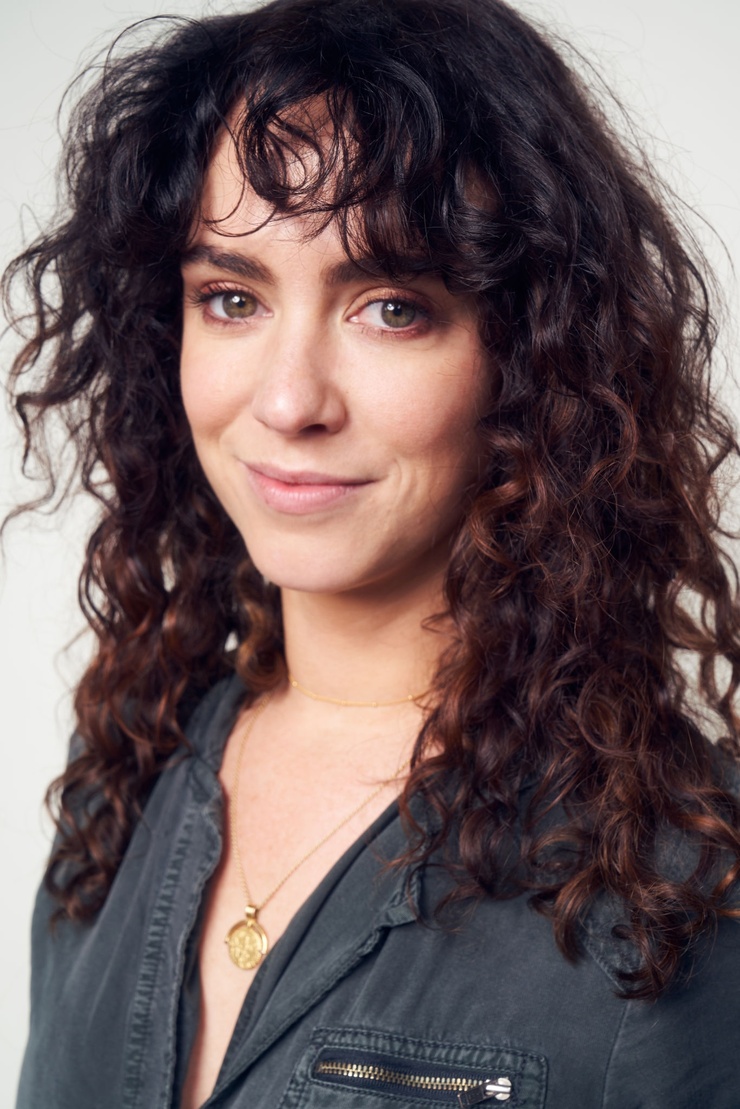 Picture of Amy Manson