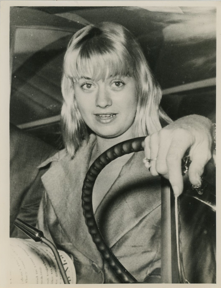 Image of Beverly Aadland