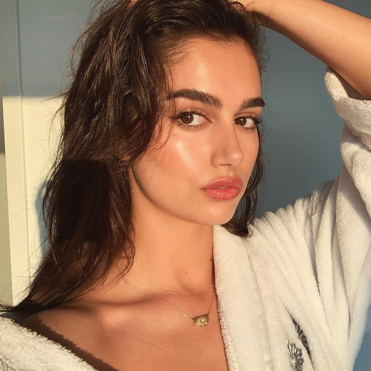 Picture of Maia Cotton