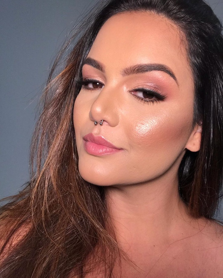 Image of Cleo Fernandes