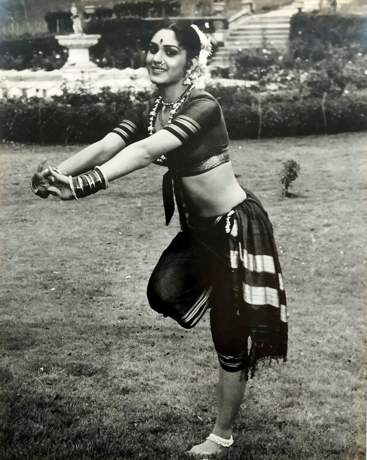 Picture of Meenakshi Sheshadri