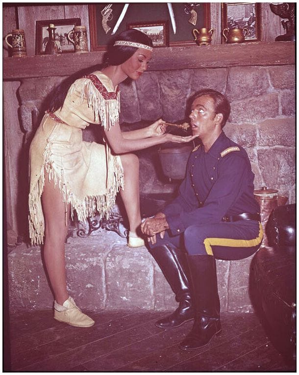 Laurie Sibbald, Ken Berry